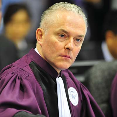 Joining up justice: Andrew Cayley CMG QC | COUNSEL | The Magazine of ...